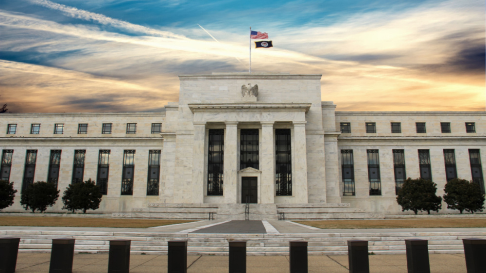 Labor Loses Momentum While the Fed Taps the Brakes